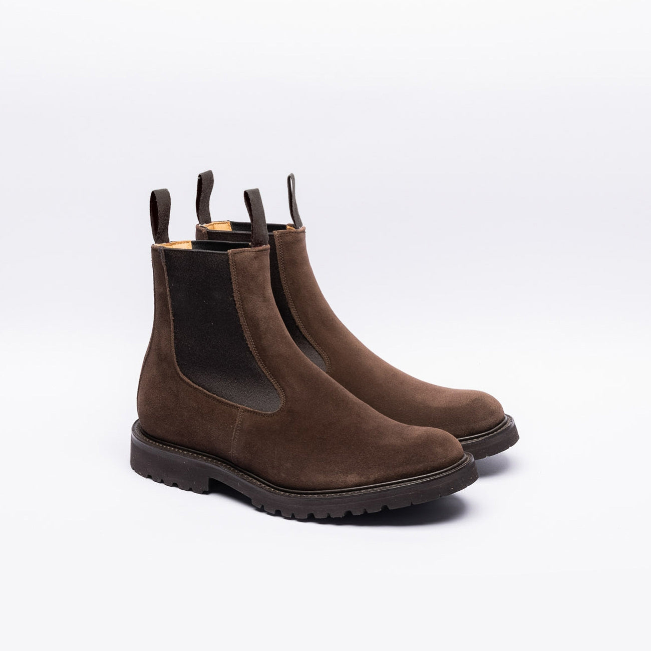 Tricker's Stephen Chelsea boot in brown suede – Borghini